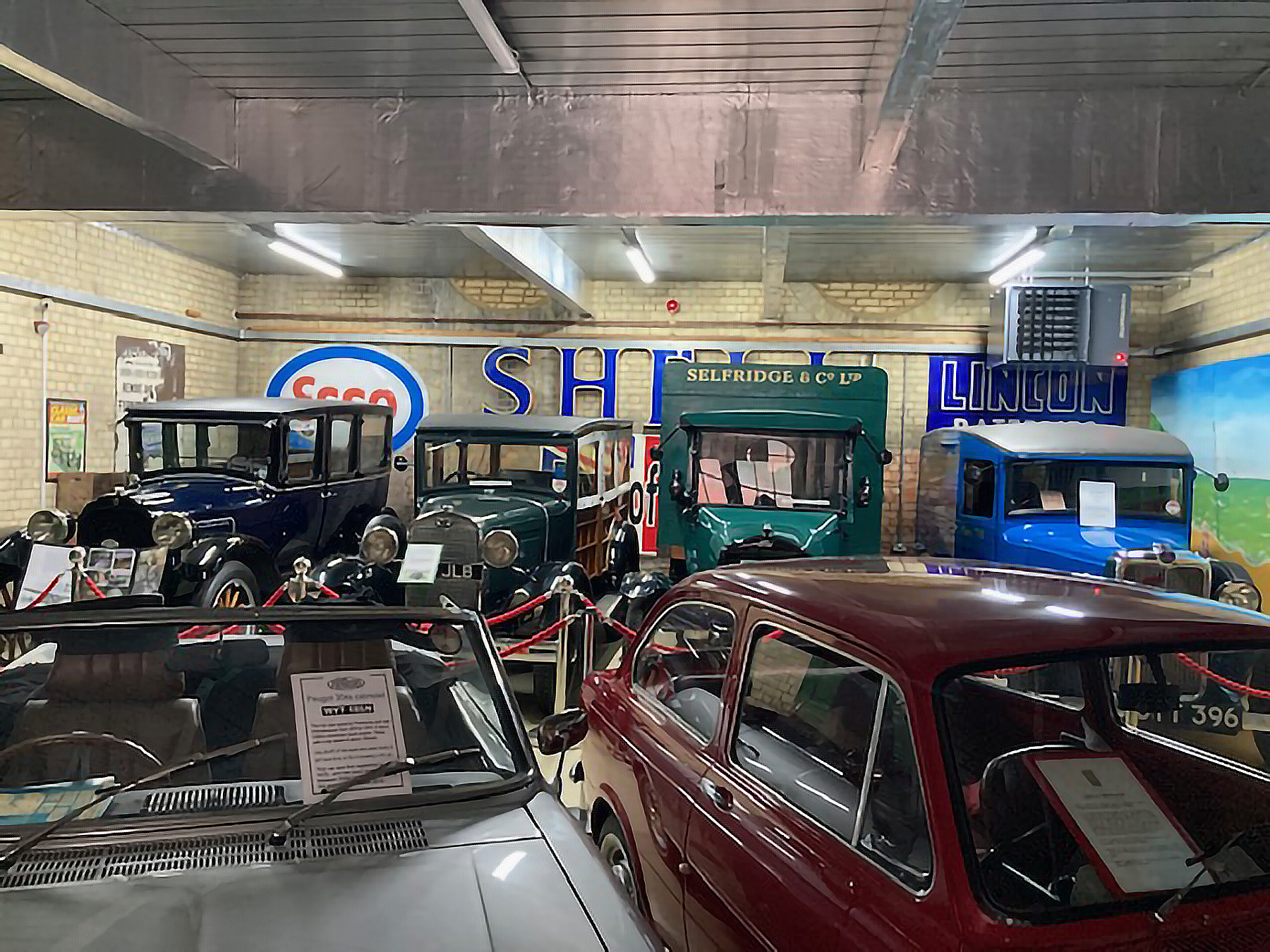 Whitewebbs Museum